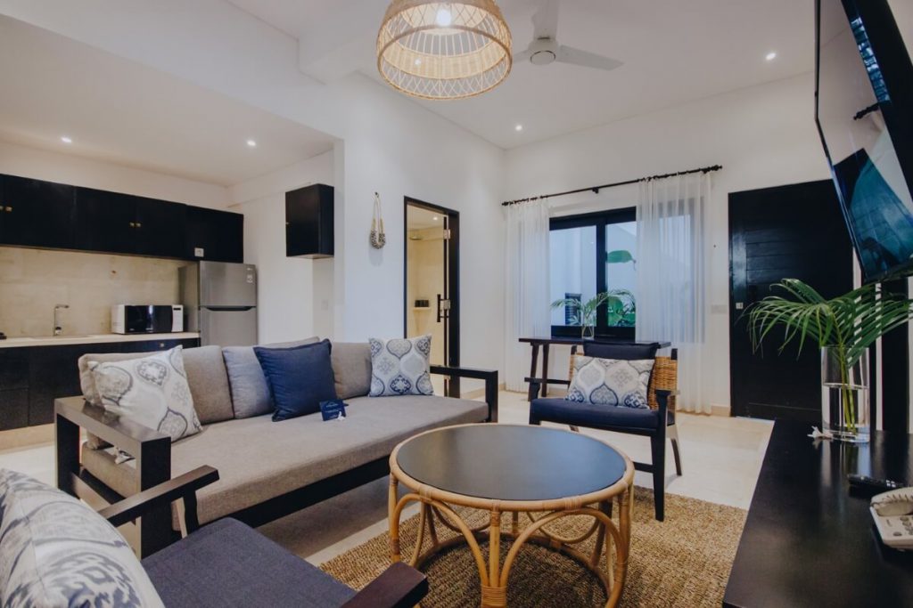 Nusa Lembongan Hotel